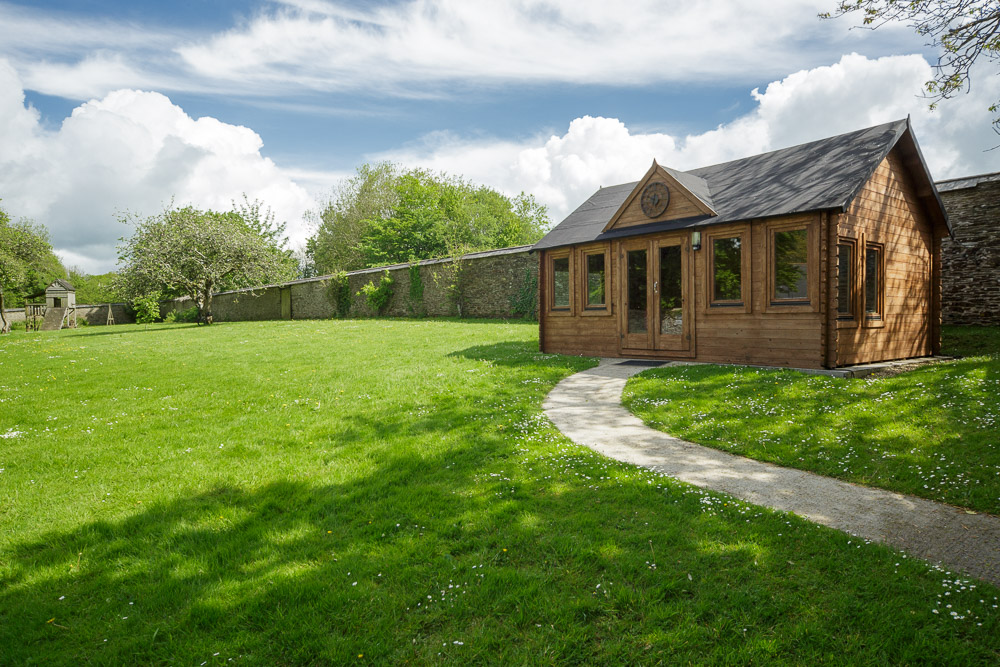 Holiday homes with a pool in South West, West Country, South Hams ...