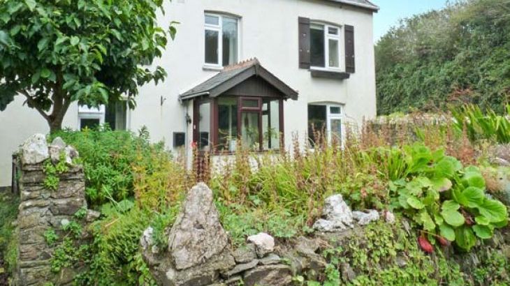 Whitestone Cottage, Ilfracombe, Devon | Countrycottagesonline.Net