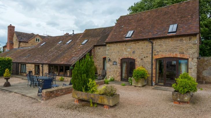 Olde Cow House at Plaish Park Farm, Cardington, Shropshire ...