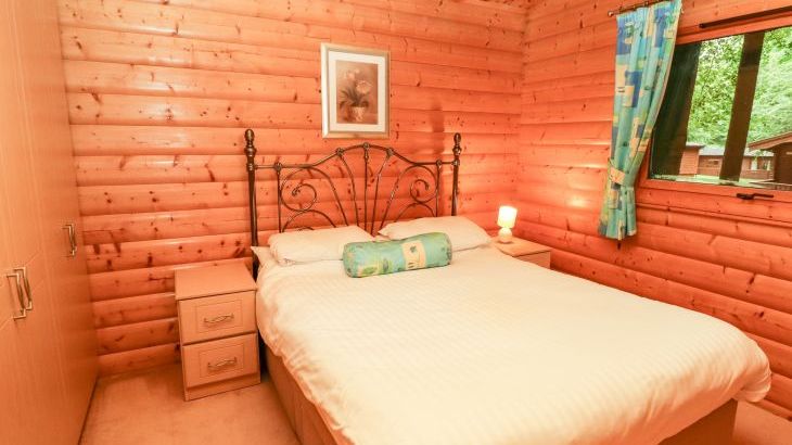 48 Kenwick Woods, Louth, Lincolnshire | Countrycottagesonline.Net